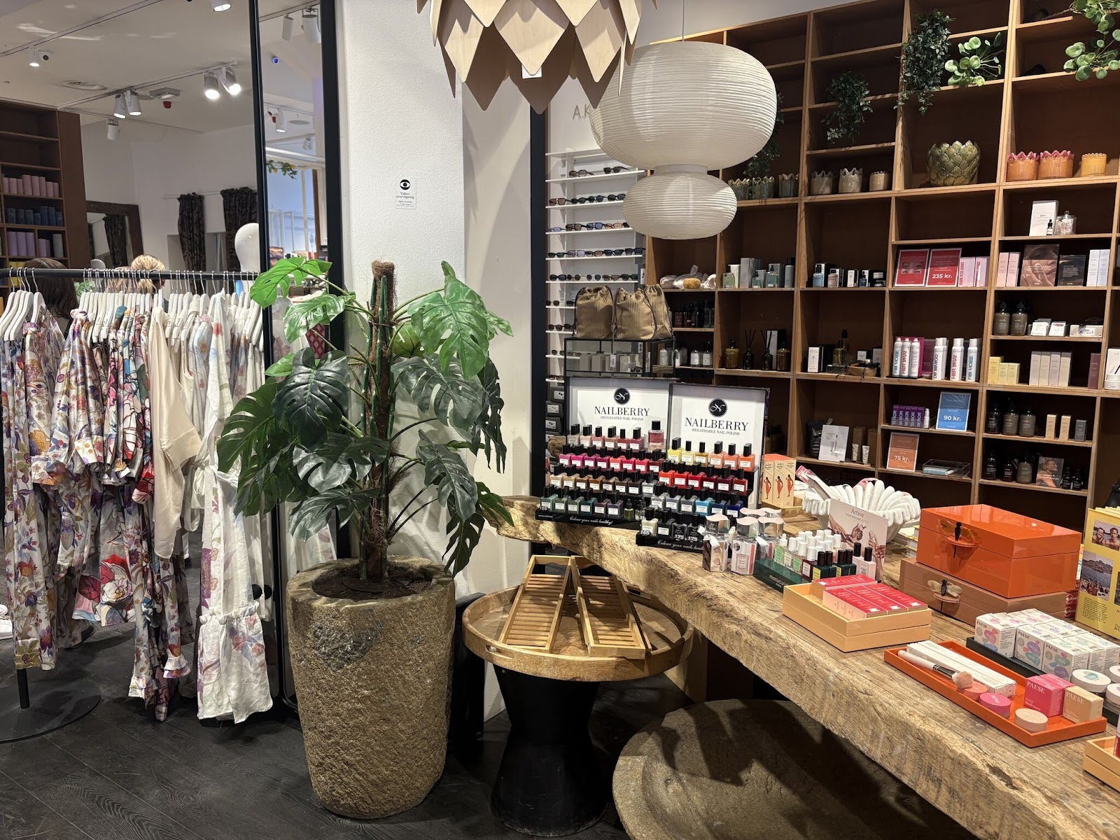 50 Best Luxury Retail Stores - Insider Trends